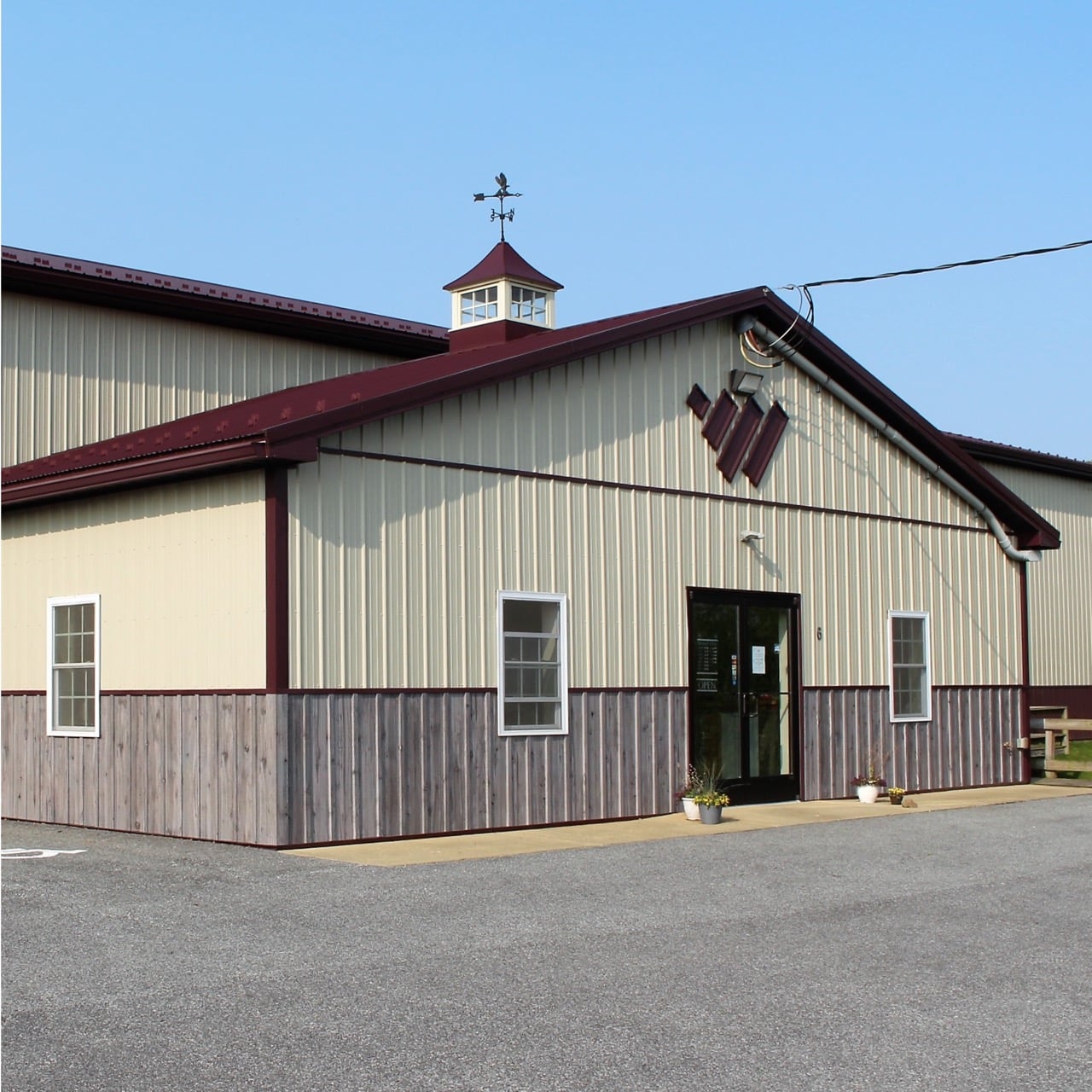 Long-Lasting Metal Roofing Panels | Wagler Steel